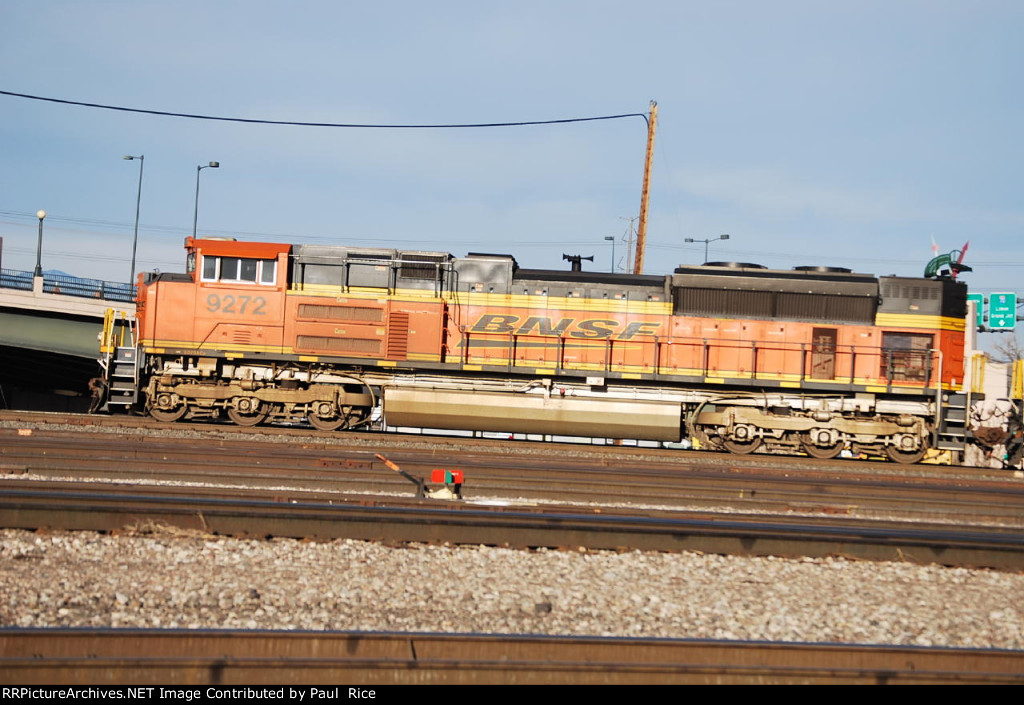 BNSF 9272